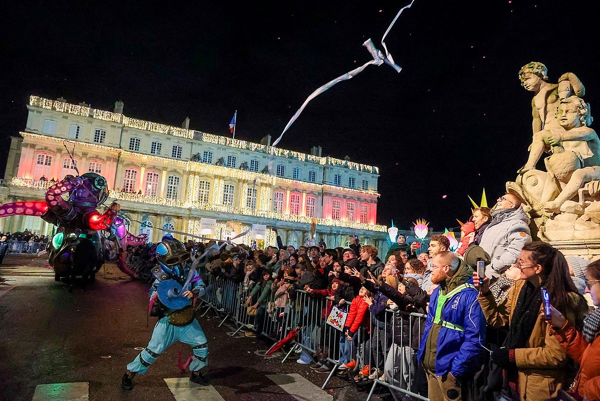 Défilé de saint Nicolas - Édition 2024 — Fêtes de Saint-Nicolas à Nancy ...